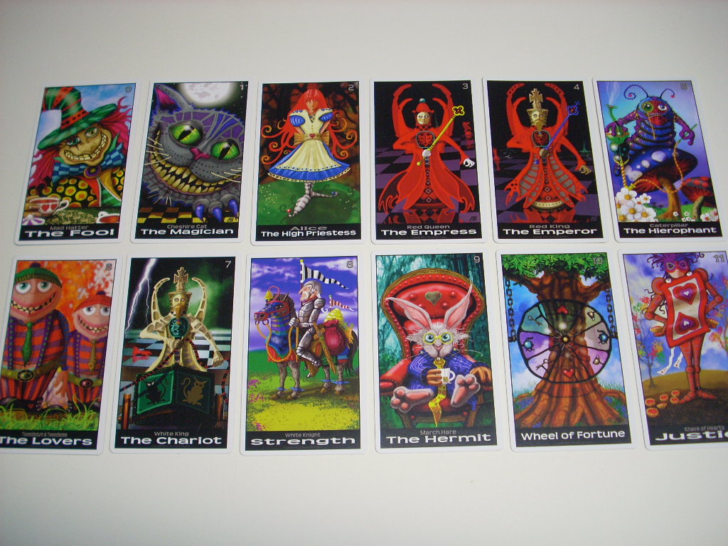Wonderland Tarot Cards - 22 Card Major Arcana Deck (with Handmade Tarot ...